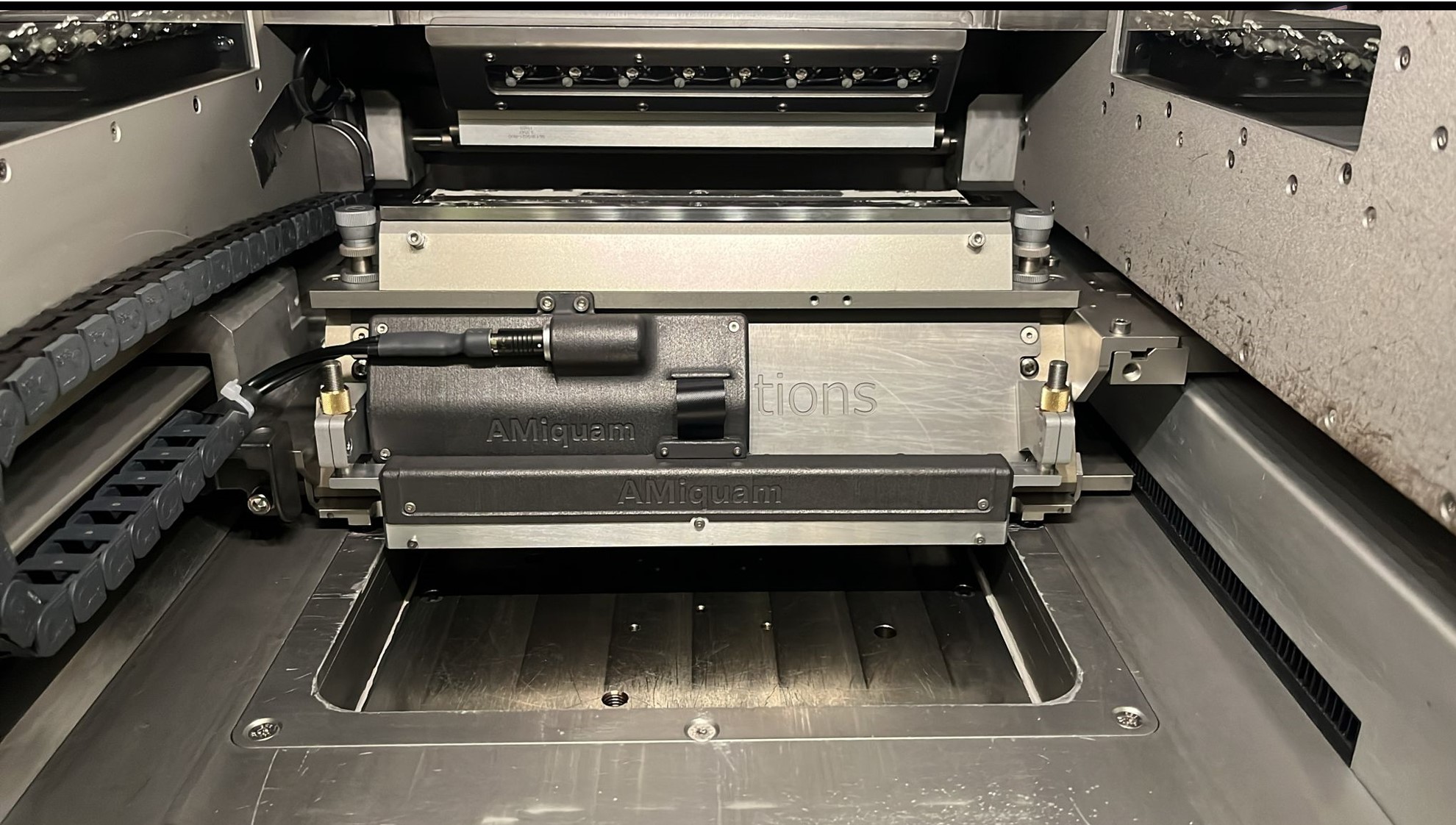 Successful validation of the W2 array sensor in LPBF machines — AMiquam